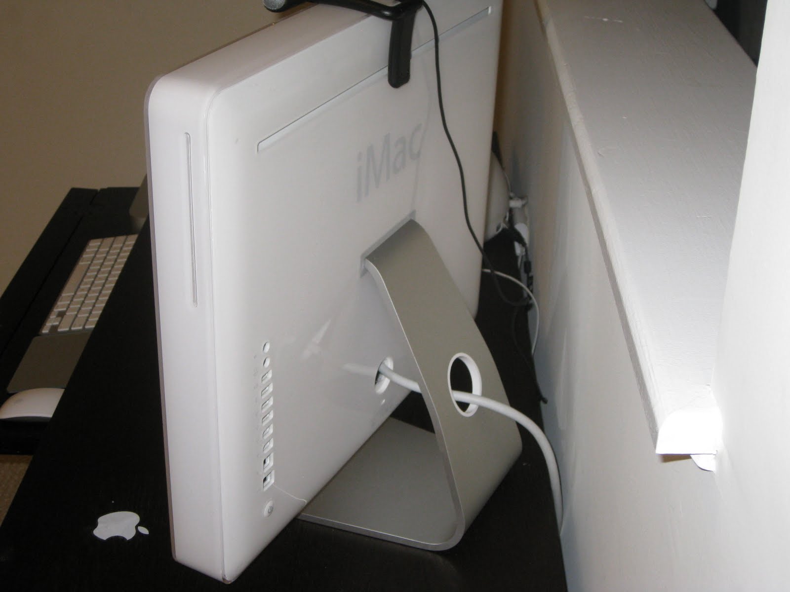 Dremel Junkie: Completed Mod - Mac Mini with iMac G4 and G5 dual monitors