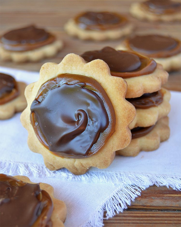 Galletitas de manteca con dulce de leche y chocolate / Recetas dulces ...