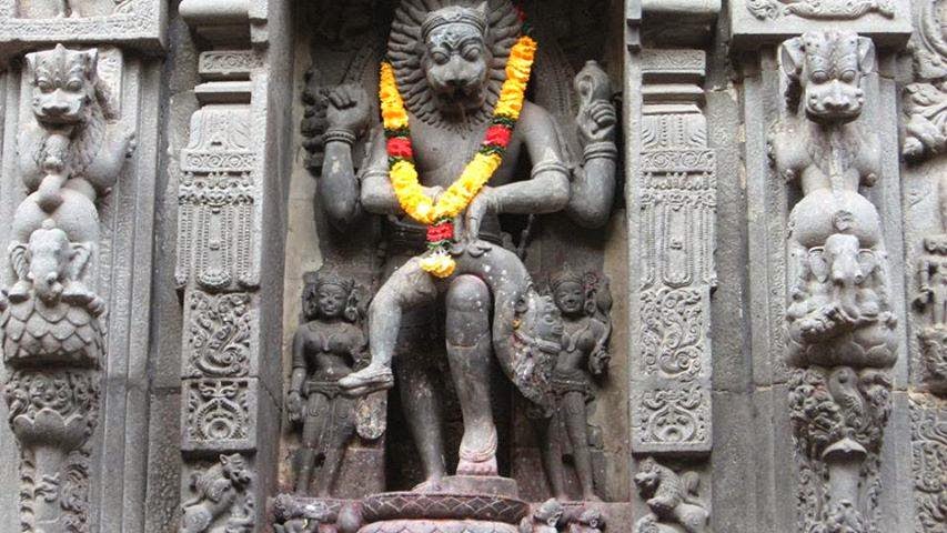 TELUGU WEB WORLD: SIMHADRI APPANNA TEMPLE AT VISAKHAPATNAM - A BRIEF ...