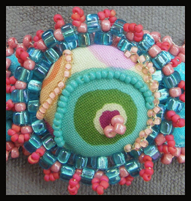 Work Of Our Hands: EASY BEADED EDGE TUTORIAL