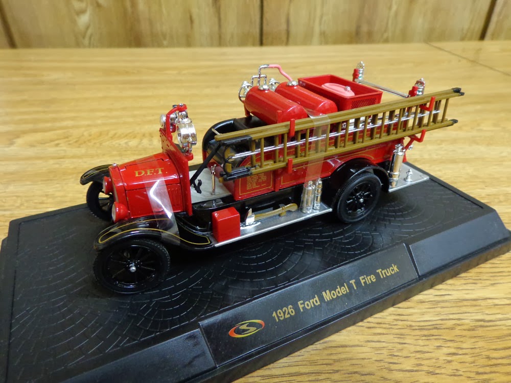 Blog Bazar dos Usados e NOVOS também: Miniatura Carro de Bombeiros 1926 ...