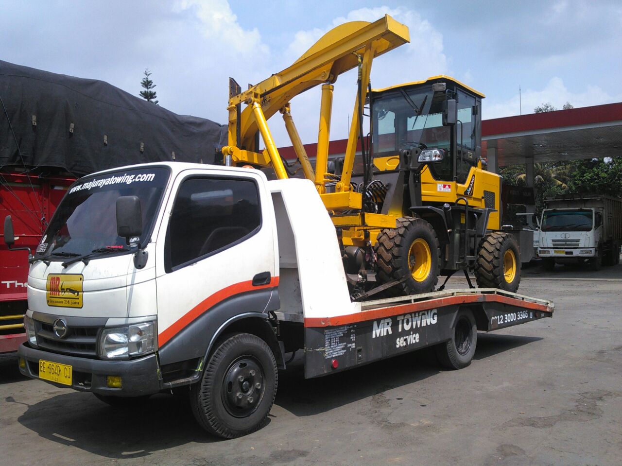 Derek Mobil Surabaya | 0812-3000-3366 - √ MAJURAYA TOWING SURABAYA ...