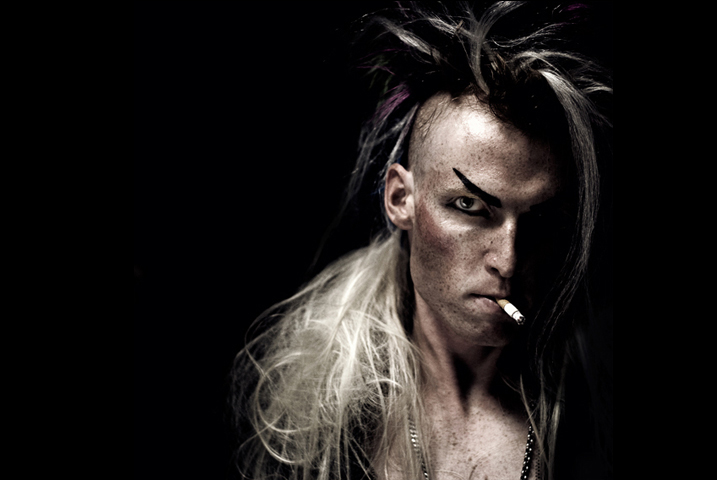 La Base observa: Tom Hoops fotógrafo inglés nacido en London