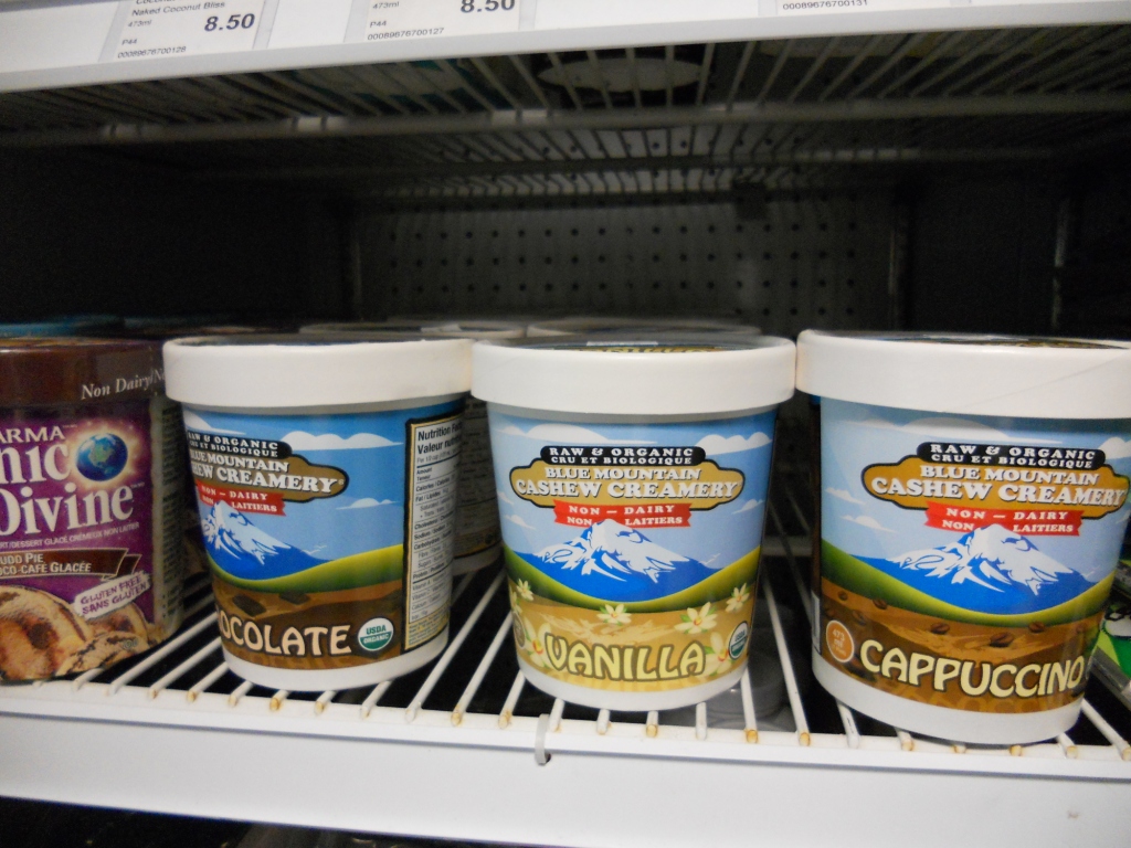 Snacking Squirrel: Salt Spring Island Part One