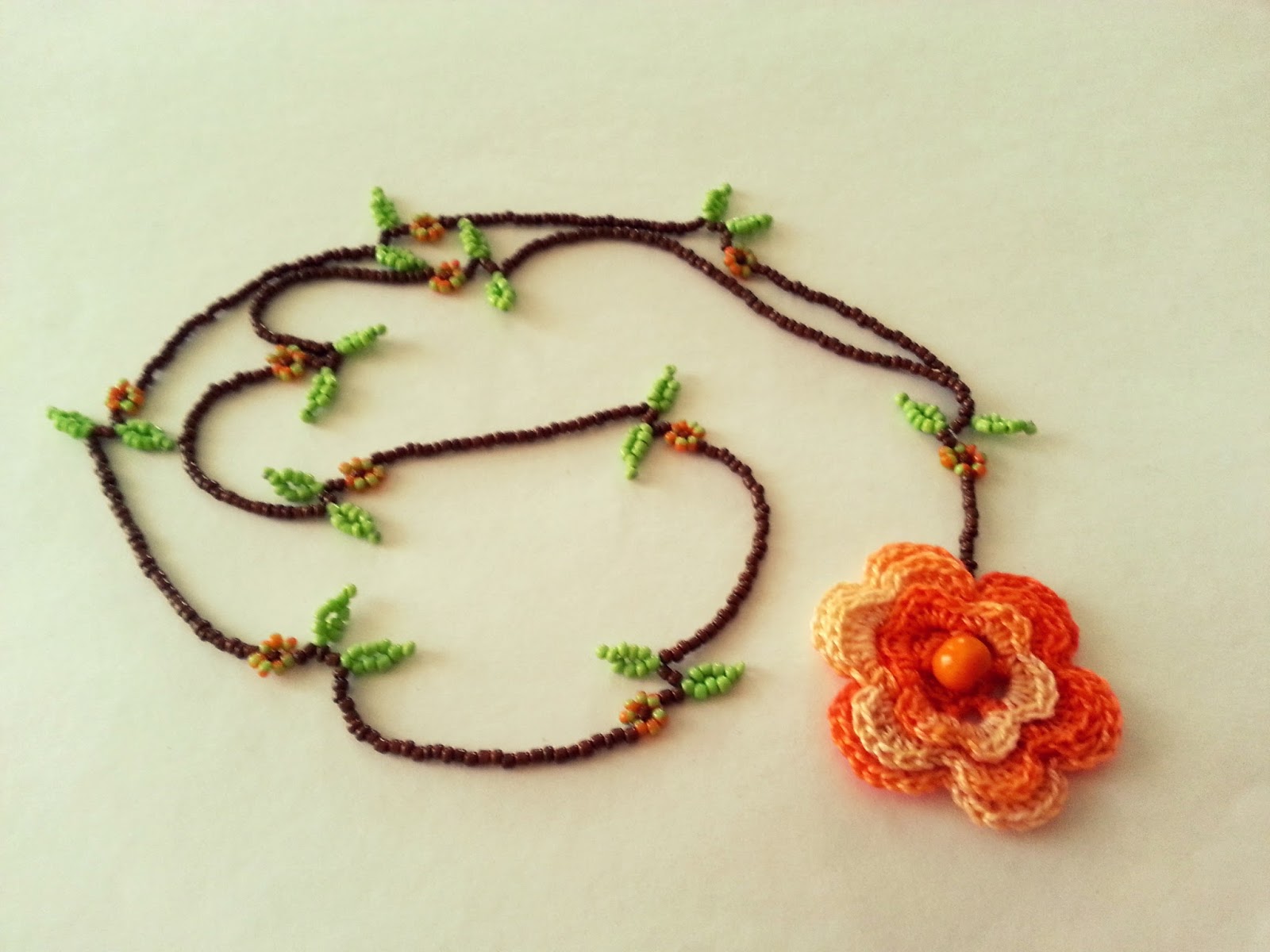 LINDOS Y FACILES COLLARES!