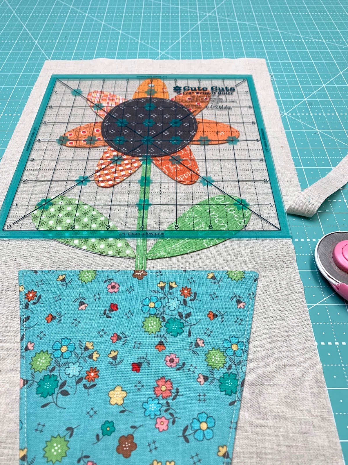 Fall Flower Pots Quilt Tutorial!! | Bee In My Bonnet | Bloglovin’