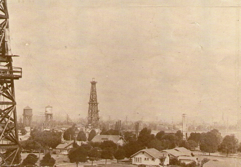 Cabimas: La Gente y su Cultura: Cabimas City by Sotero Pino Roque