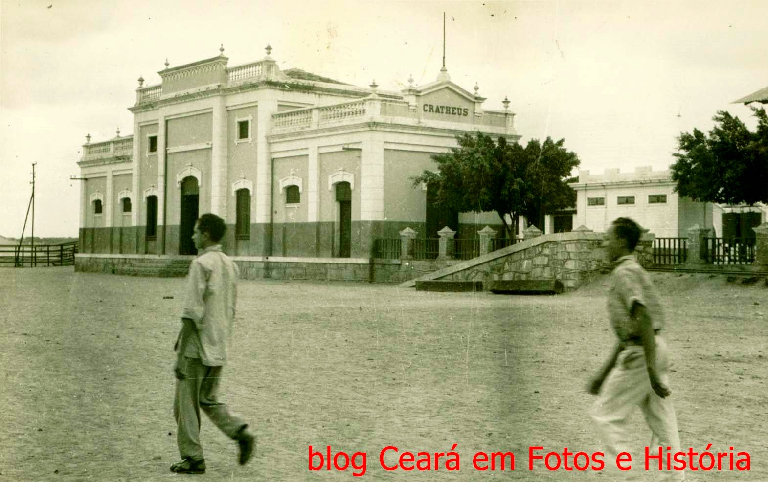estação ferroviária