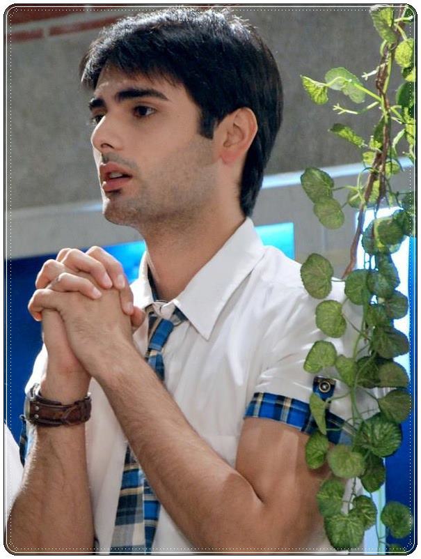Profil dan Biodata Varun Kapoor Paling Lengkap 2017