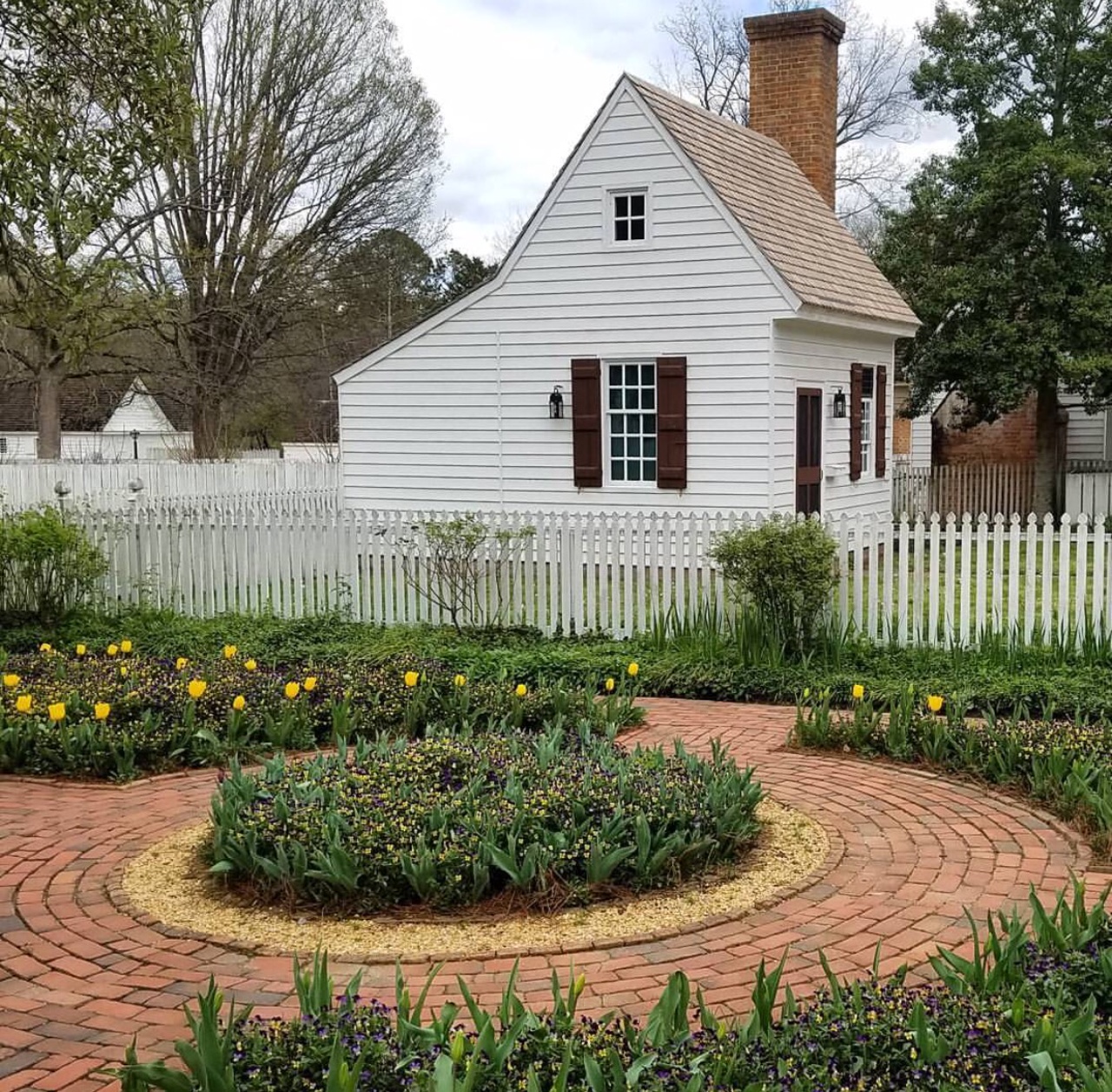 Content in a Cottage: Spring. Colonial Williamsburg