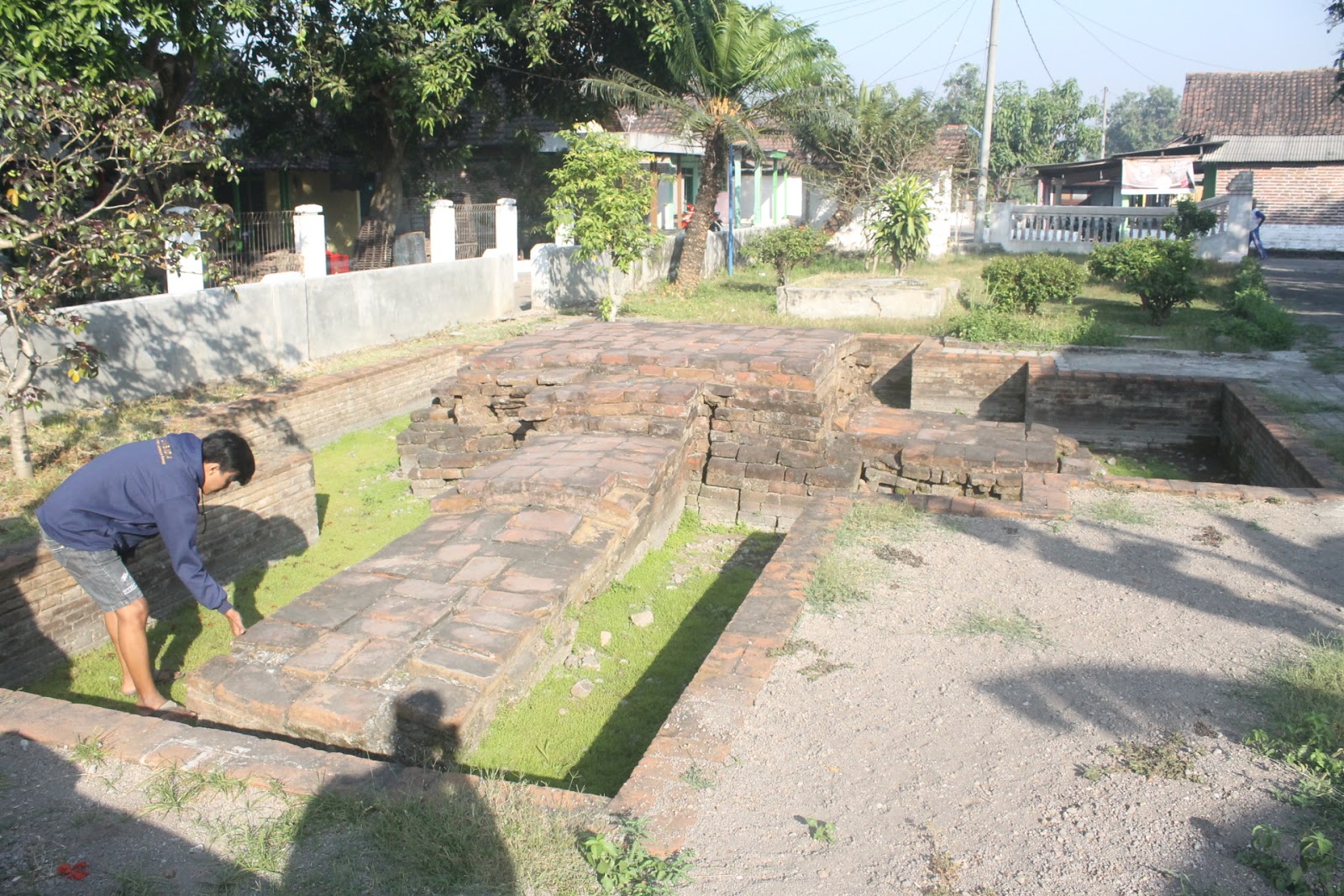 KKN UMSIDA MEDALEM 2015: CANDI MUNCUL DESA MEDALEM TULANGAN