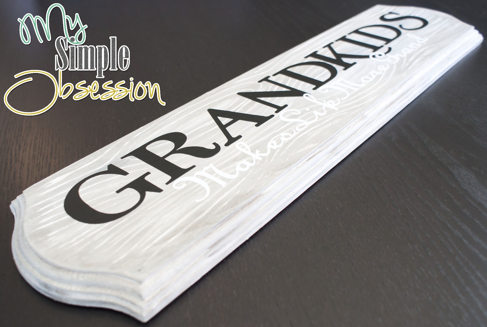 My Simple Obsession: Family Spotlight Photo Display Tutorial