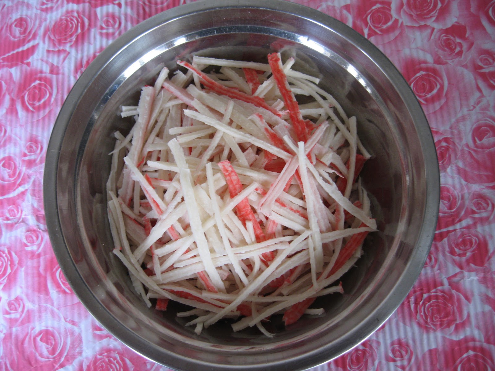 Sumptuous Flavours: Crispy Crab Sticks 炸蟹棒丝