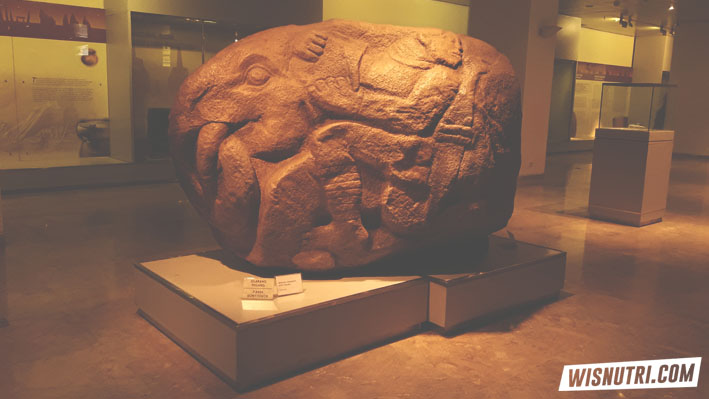 Berburu Arca Emas Gua Seplawan di Museum Nasional Jakarta - wisnutri.com