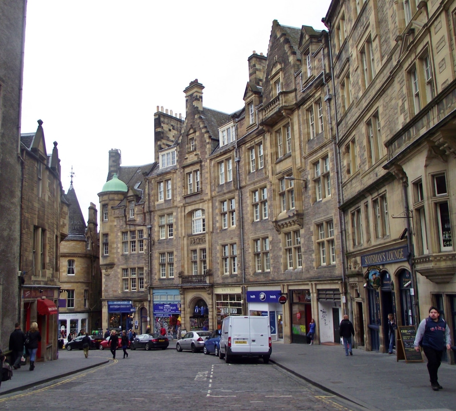Bon VOYAGE!!: Paseo por el centro histórico de EDINBURGH, Escocia
