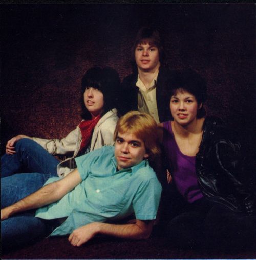 The Commercial Zone: Fastbacks