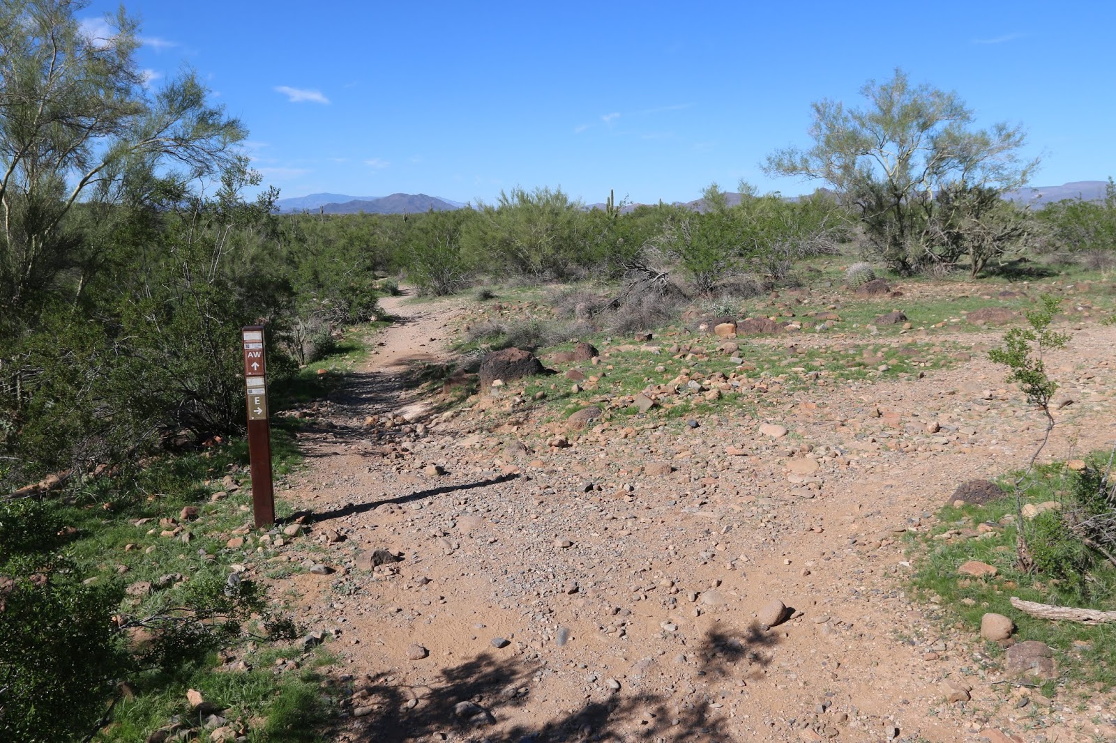 gjhikes.com: Apache Wash Loop