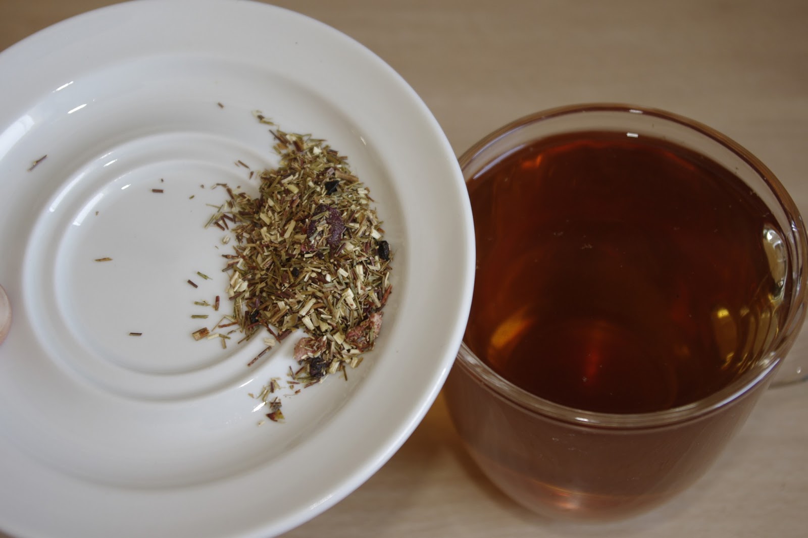 Savourer le thé: Test: Rooibos Fruits rouges (Comptoir des thés)