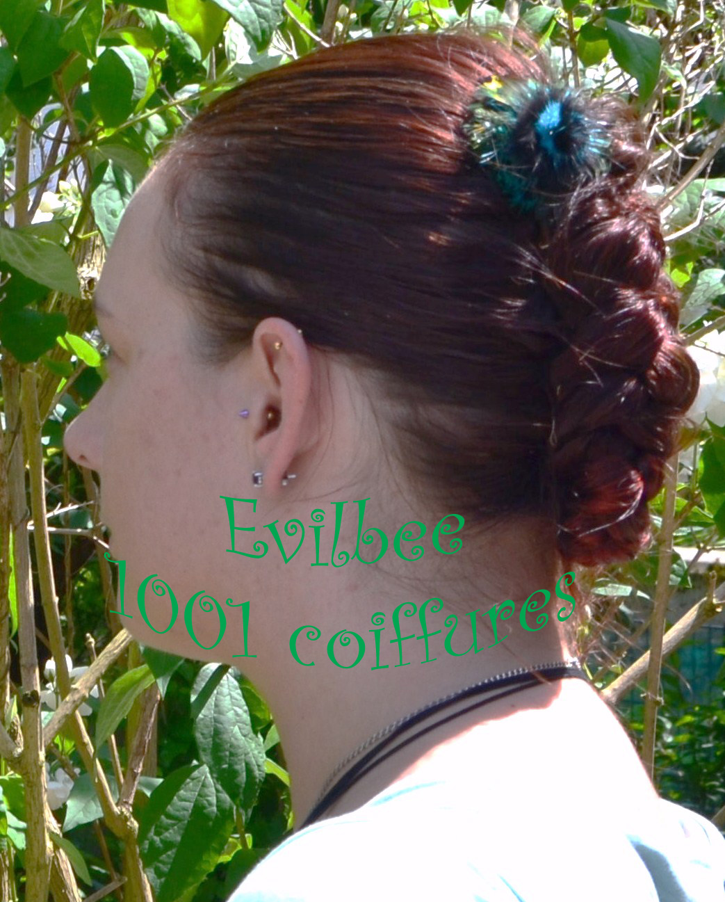 1001 coiffures: chignon à partir d'une dutch braid et d'une pince banane