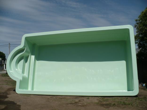 Agua y más: ¿Por qué una pileta de fibra?