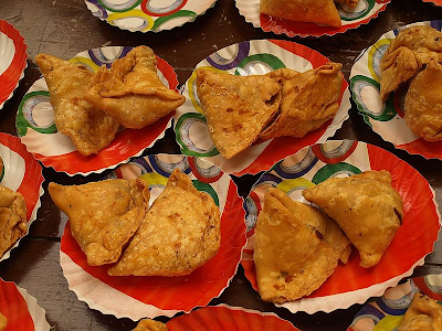 We love Our Bangladesh: Singara/Shingara - popular snack and fast food ...