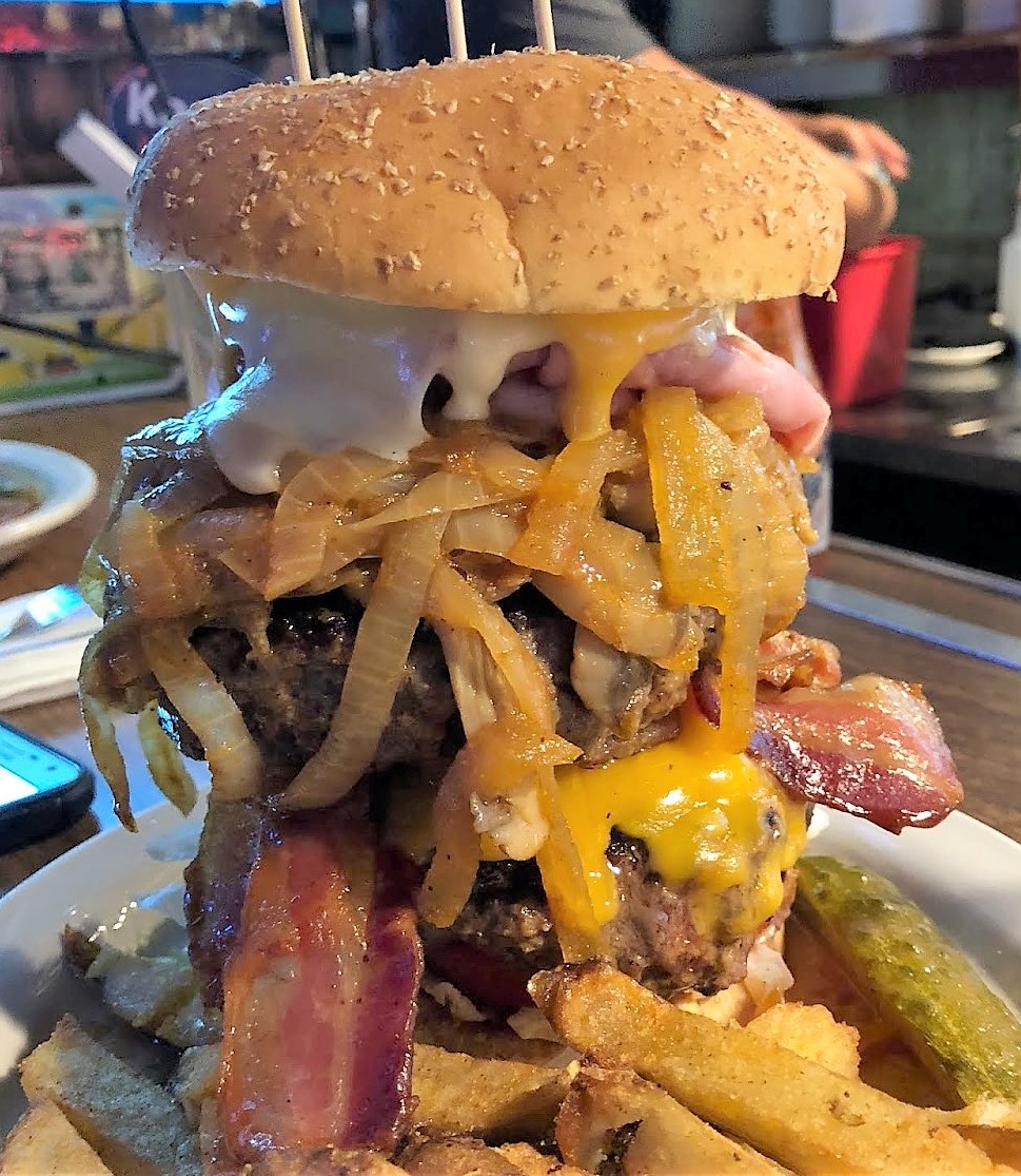 Bill Cianci's (Mostly) Burger Reviews: The Thurman Cafe - Columbus, Ohio
