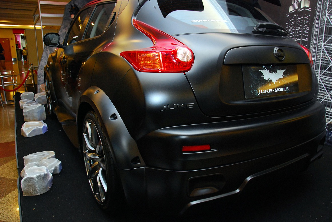 M A N T U K A: 'BATMAN' Juke-Mobile, kereta buas di pamerkan di Mall ...