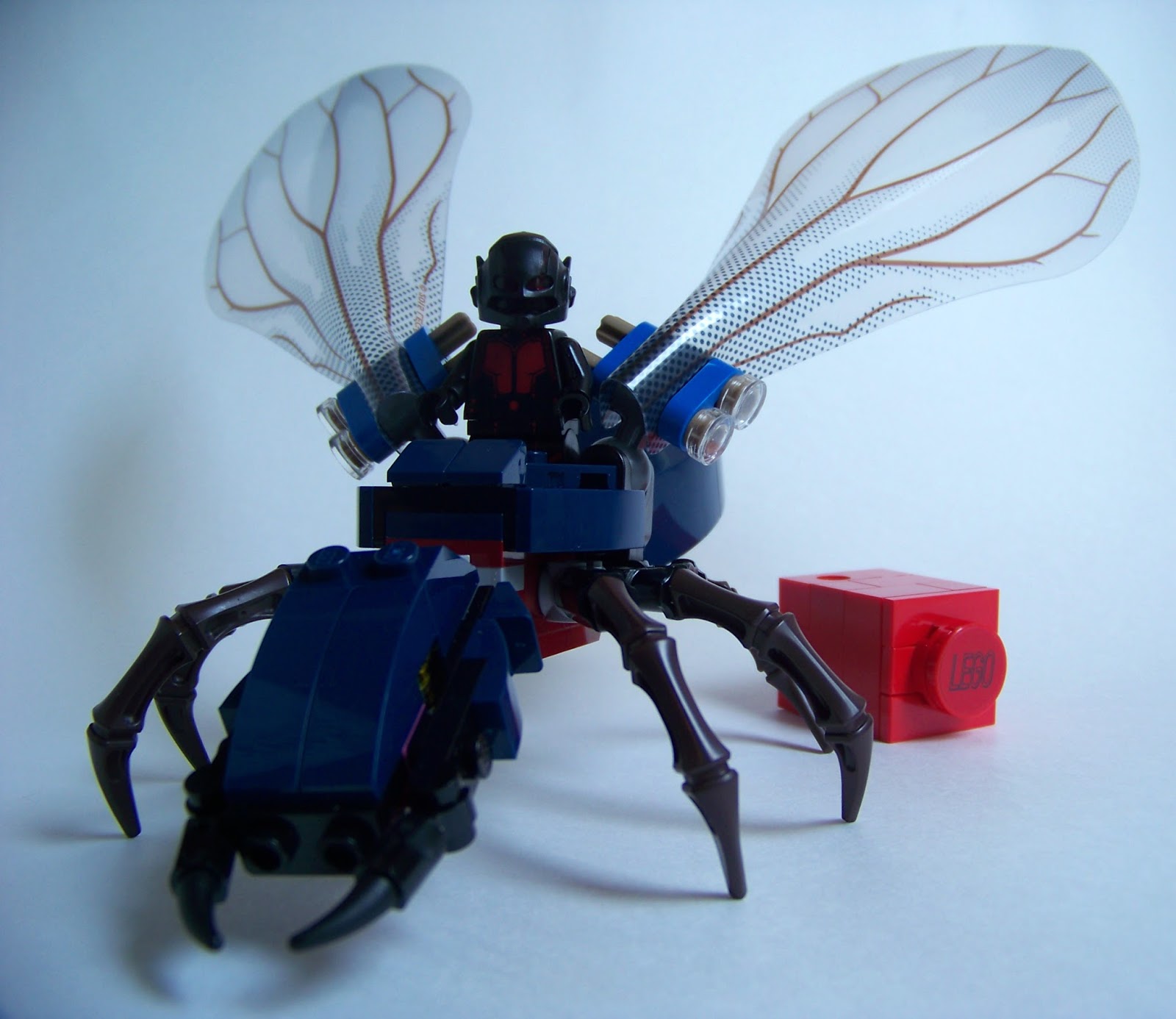 Cavort: Marvel Superheroes: Ant-Man Final Battle 76039 Full Review