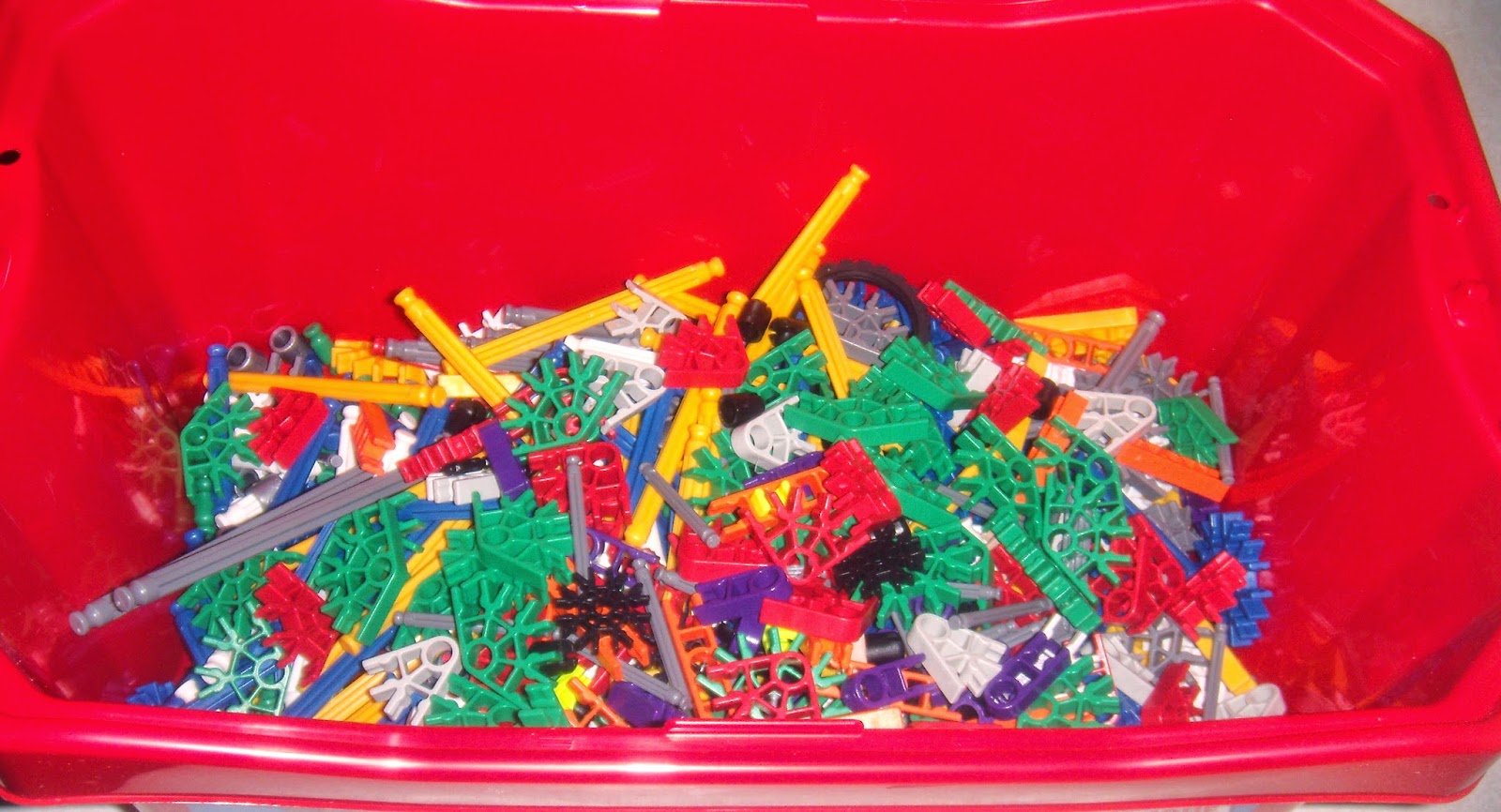 Mommie of 2: Fun Toys From K'NEX - Review