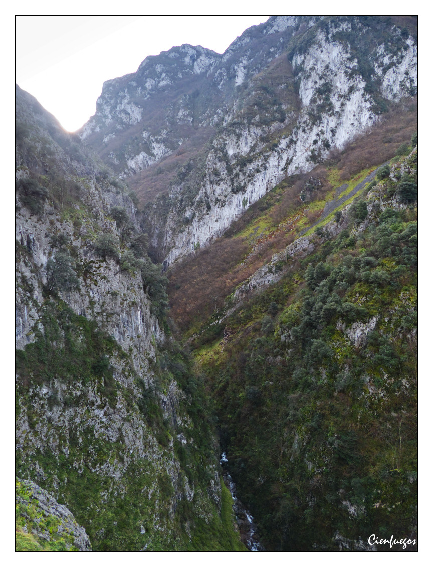 Caleyando con Cienfuegos: La Sierra de Serandi por el Desfiladero de ...
