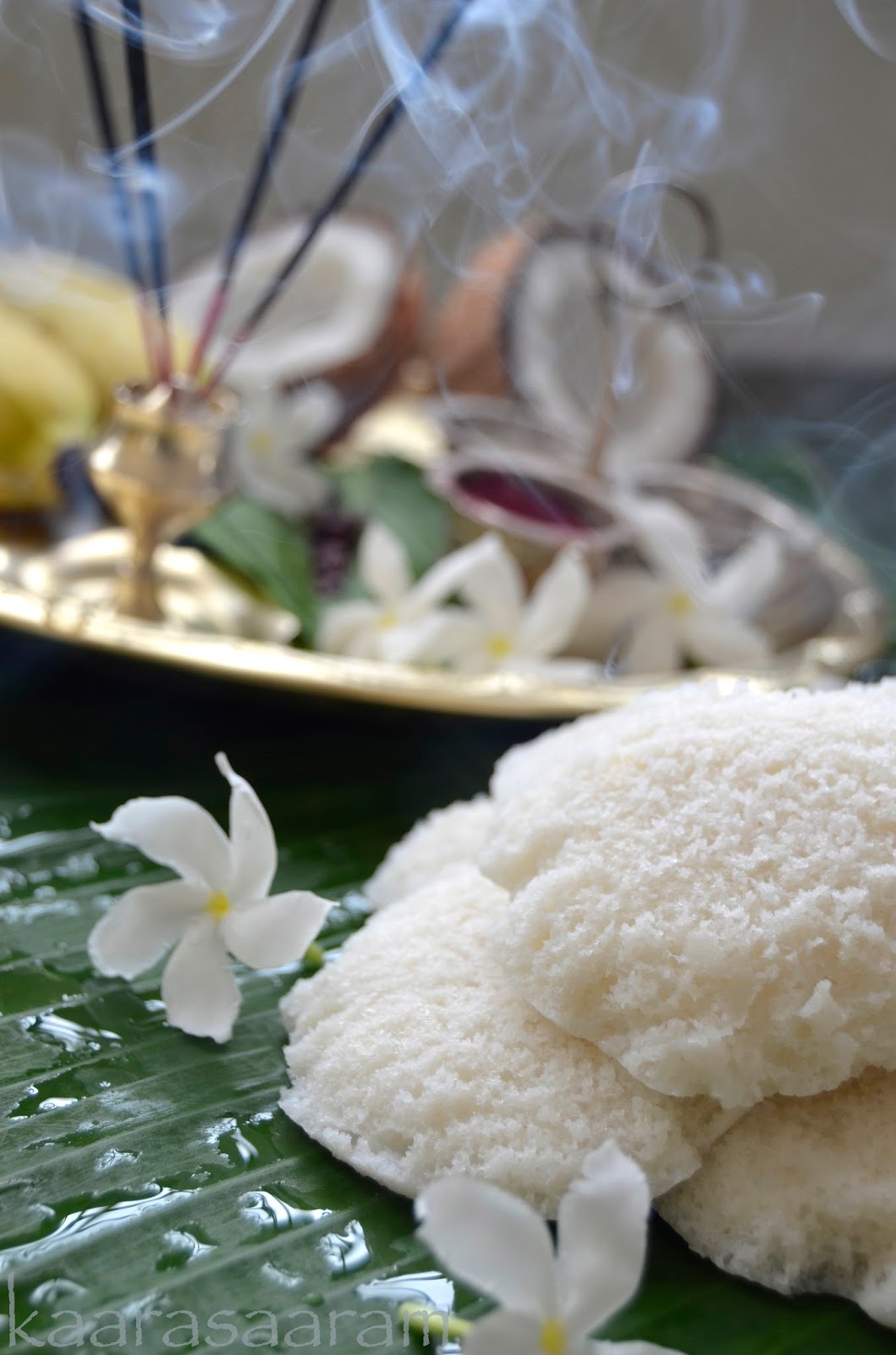 Kaarasaaram: Ilaneer idli - Tender Coconut Idli
