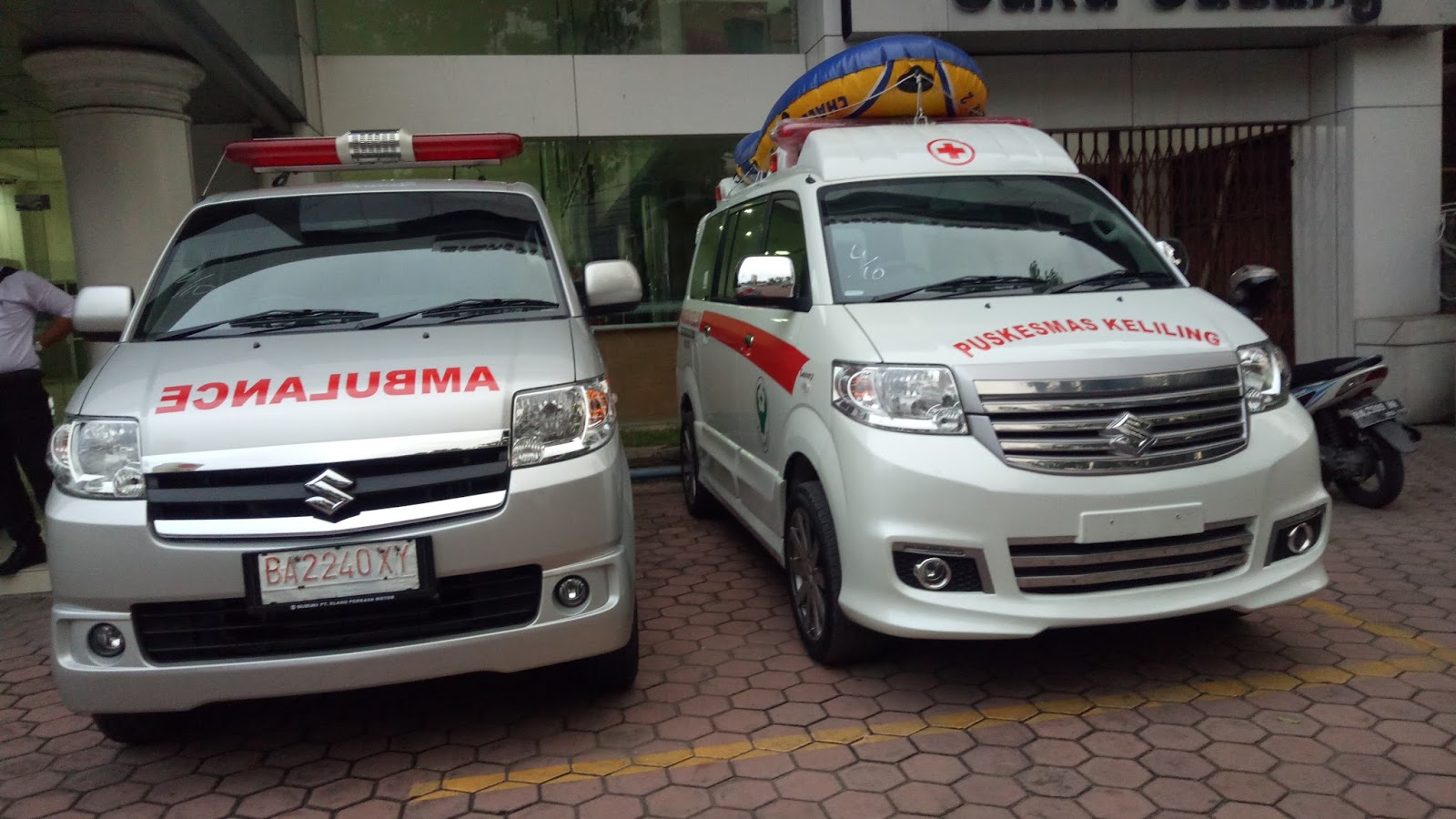 MOBIL SUZUKI PADANG: SUZUKI APV AMBULANCE PADANG