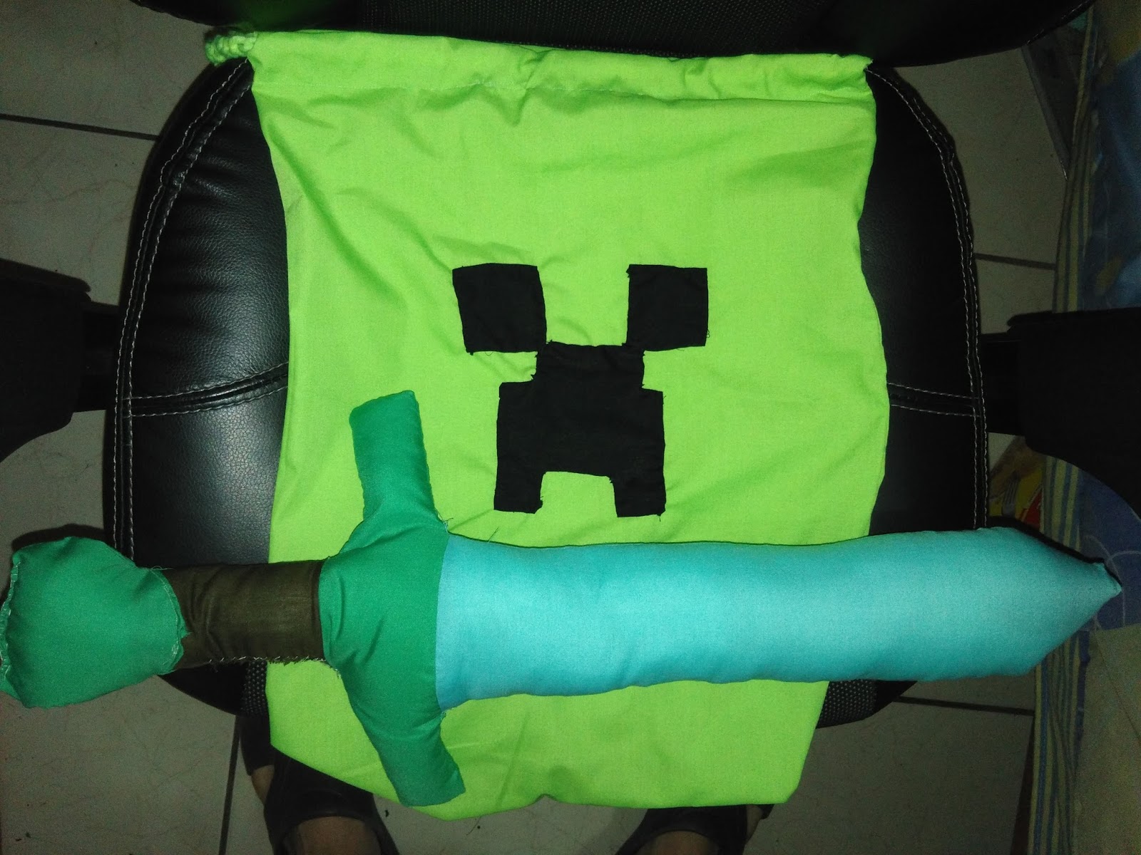 Manualidades Sencillas: ¡Entrada 200! y un regalo con temática de Minecraft