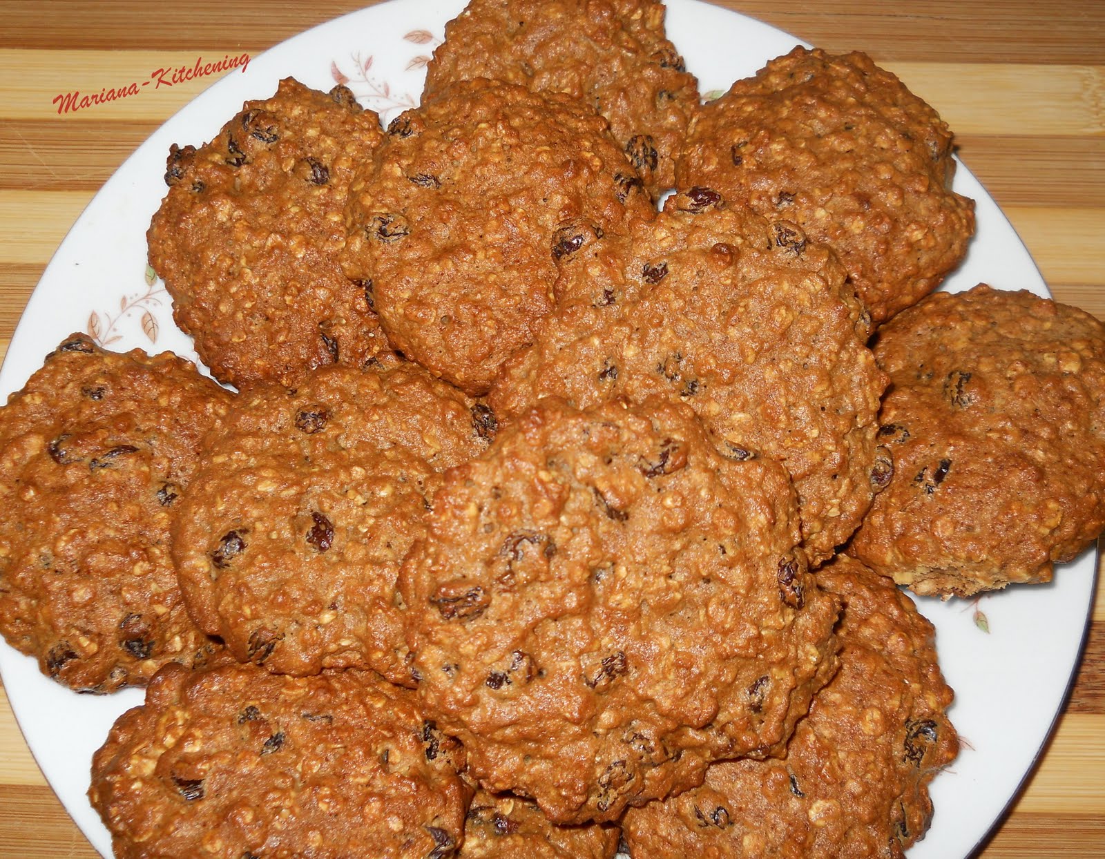 Fursecuri cu fulgi de ovăz și stafide