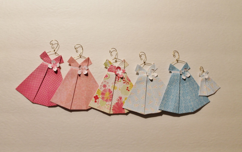 thealliancetrader design blog: Origami dresses on hangers