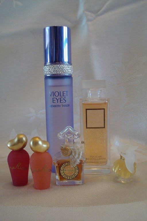 Blogdorf Goodman: 40 Days and 40 Nights of Fragrance Notes: Peach