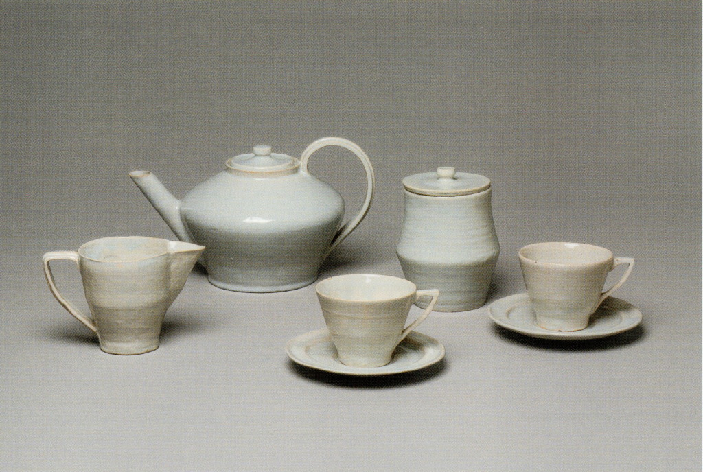 sunday pottery: ROGER FRY