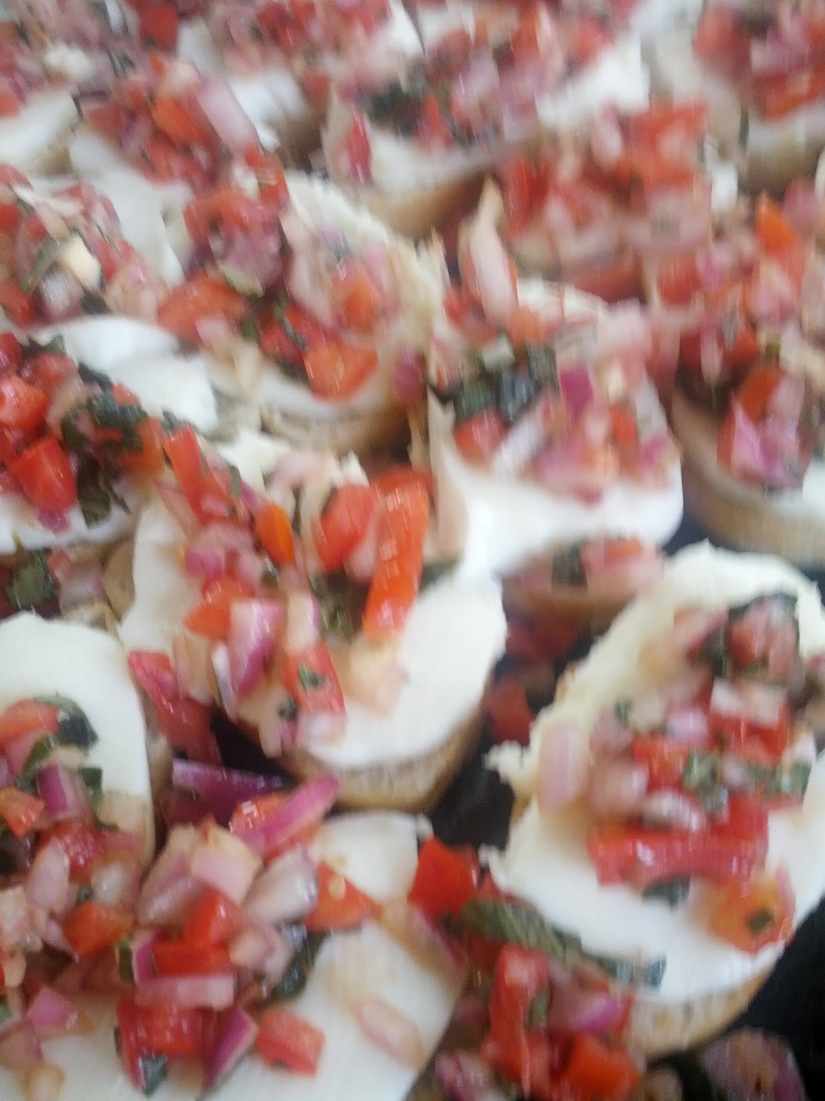 Smiley's Kitchen: MC helps with some Bruschetta