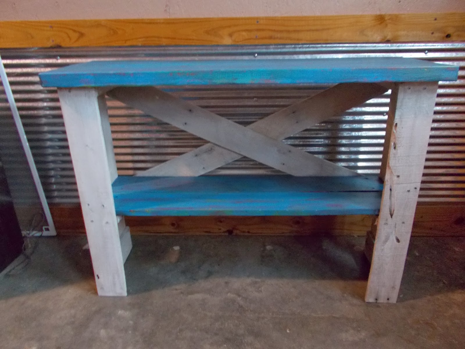 Simple, But Fabulous: Pallet Table