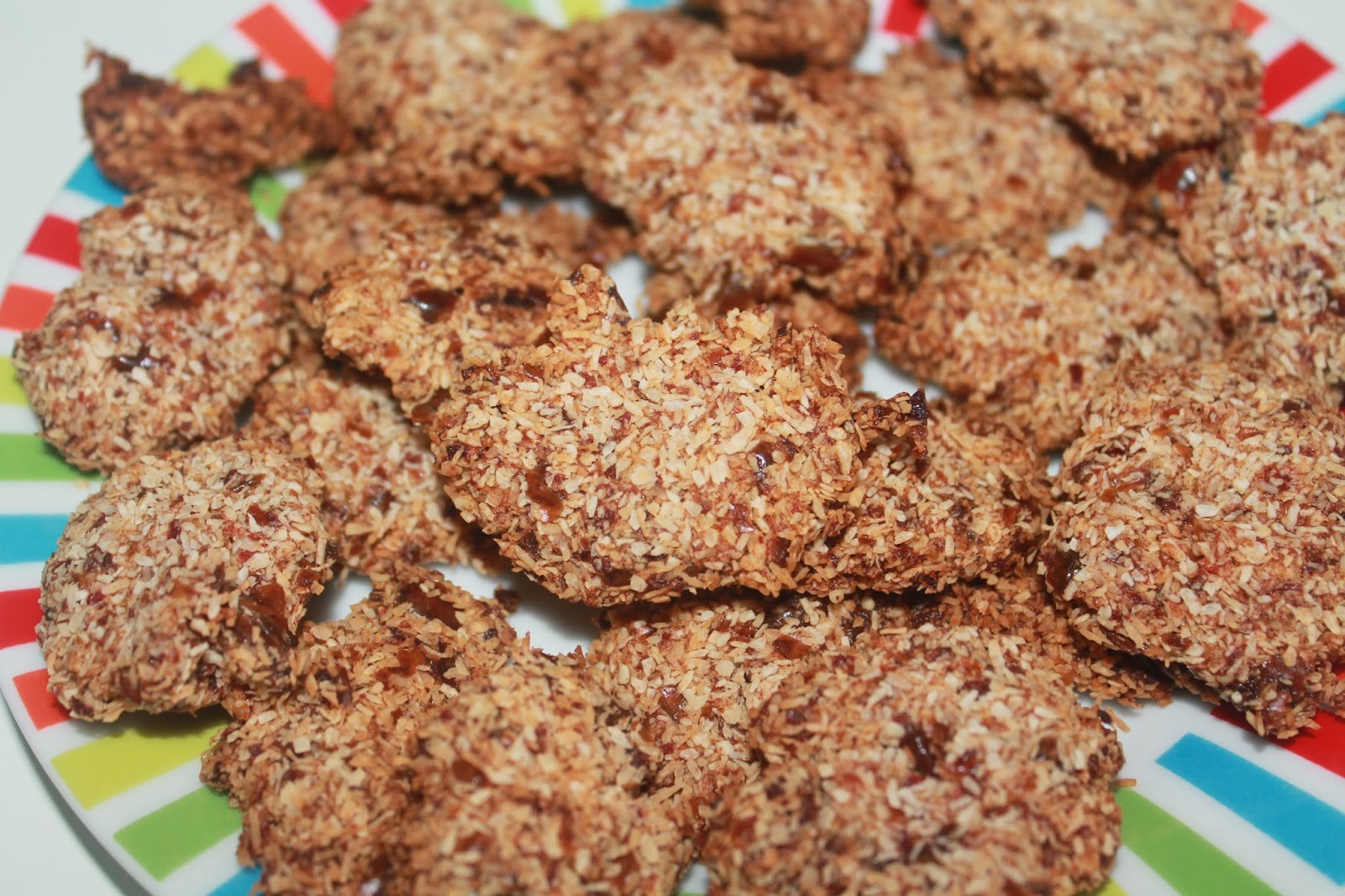 Bolacha de côco e tâmara