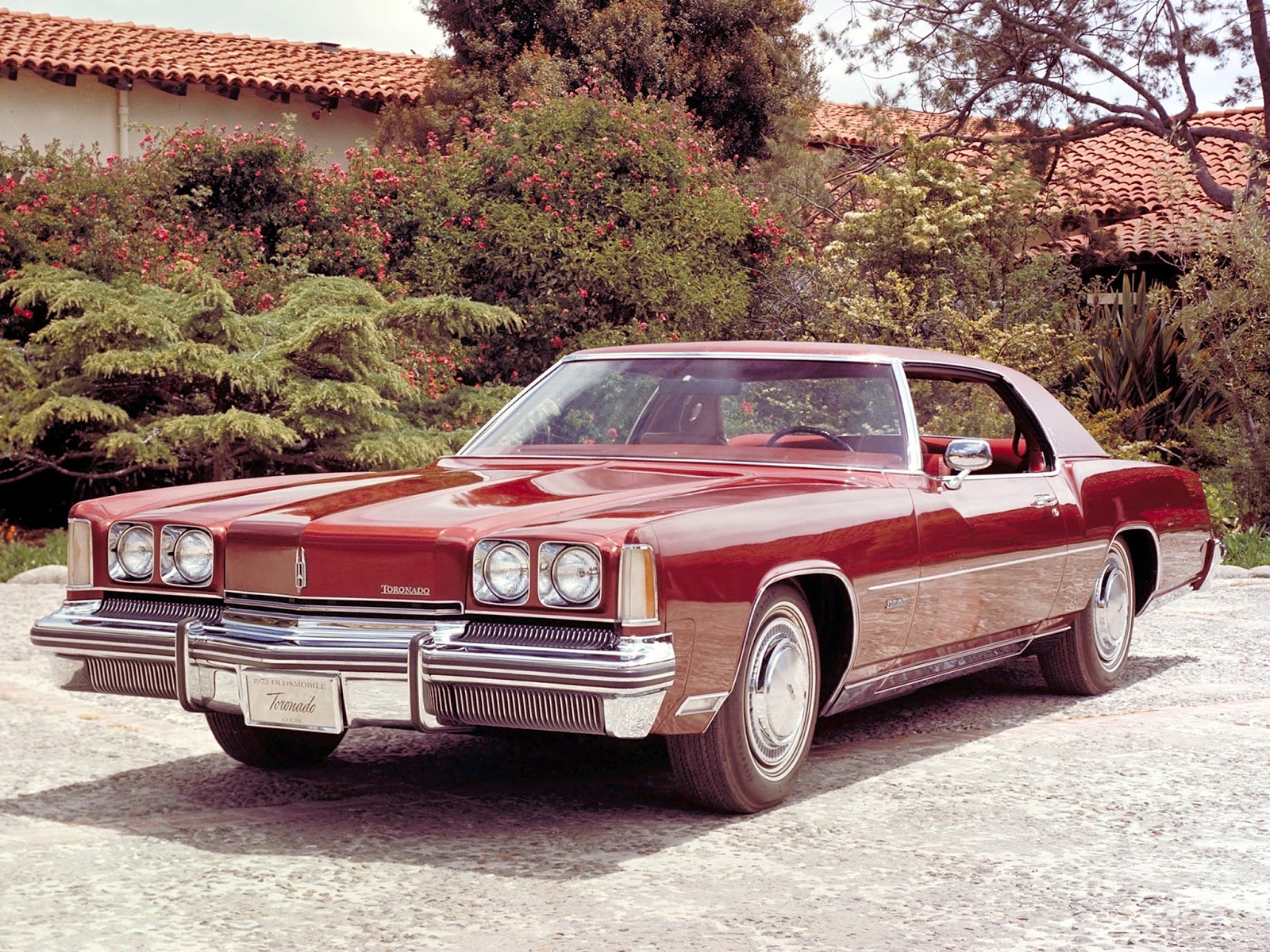 transpress nz: 1972 Oldsmobile Toronado