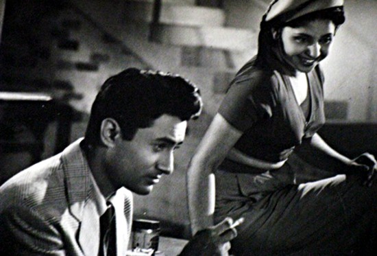 Balloonz Entertainment: Dev Anand : romancing with life