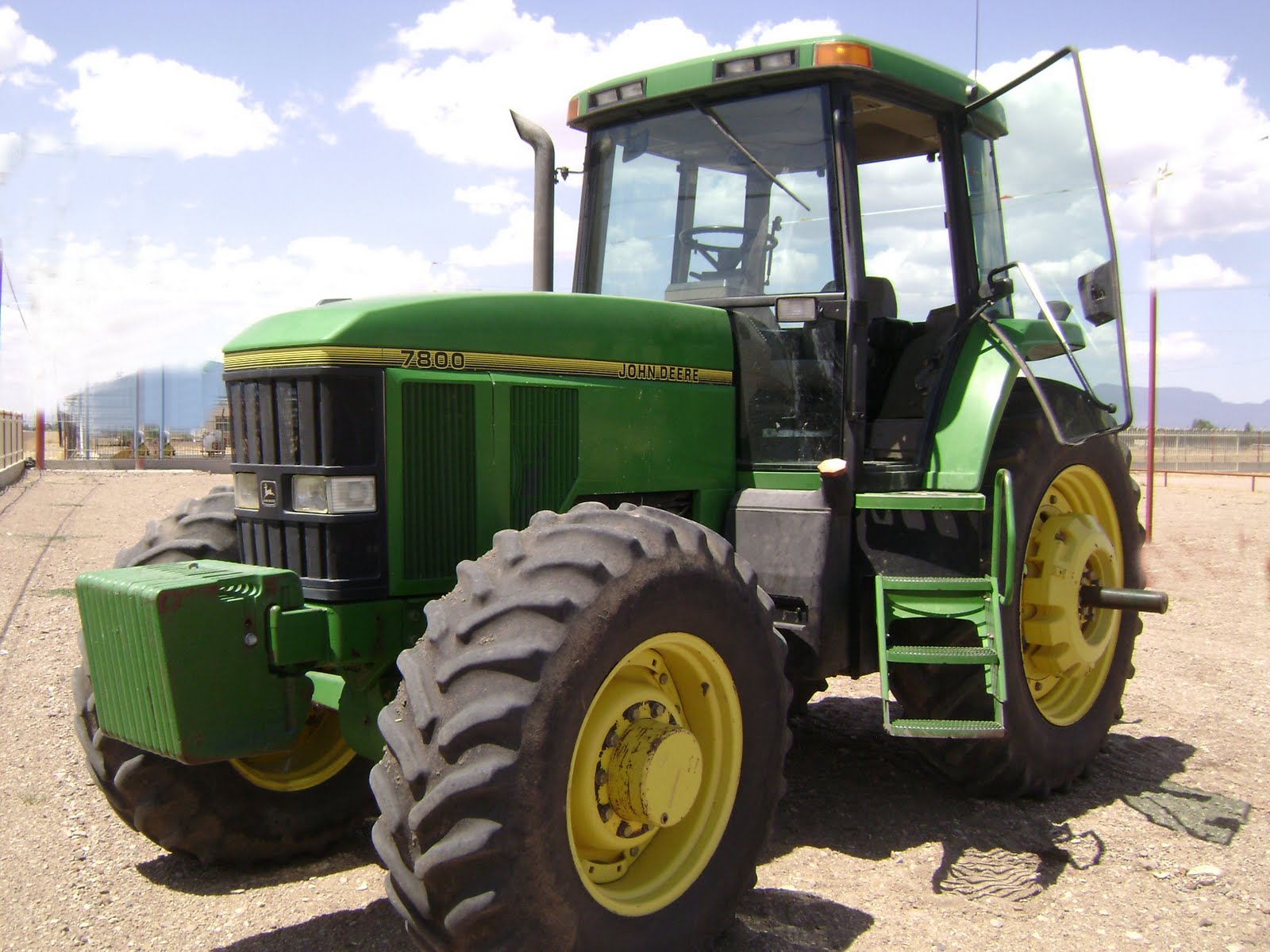 MAQUINARIA AGRICOLA INDUSTRIAL: Tractor John Deere 7800 DT $34000 Dlls ...