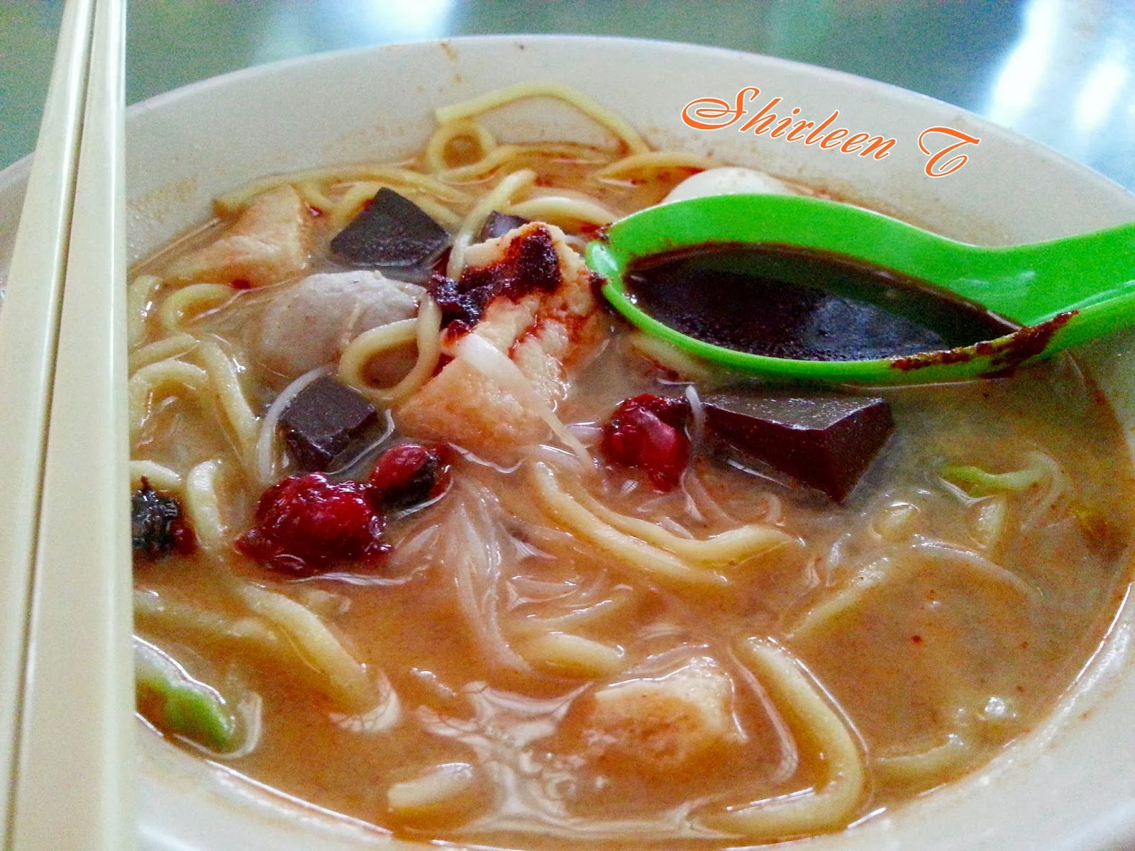 Bayan Baru Food Court @ Penang - Crisp of Life