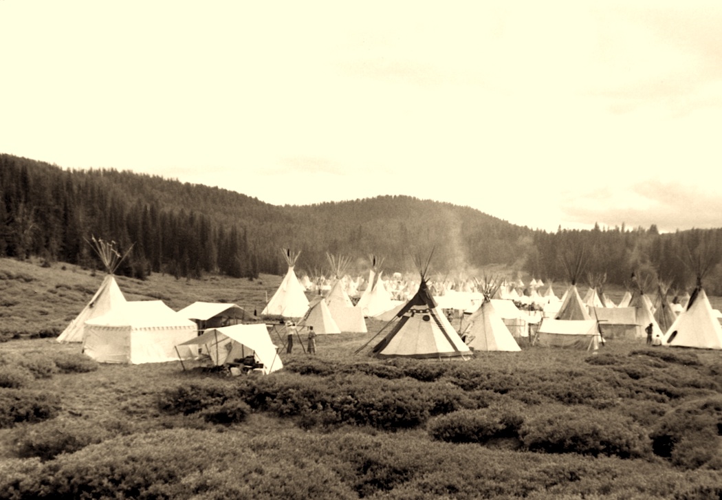 A drifting cowboy: Mountain Man -- Fur Trade Rendezvous