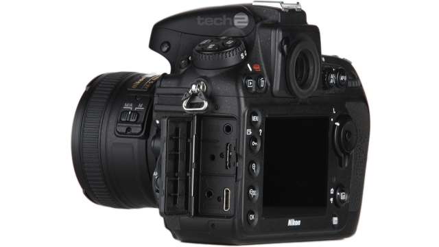 Hands-on with the Nikon D800 - Techno Worldz
