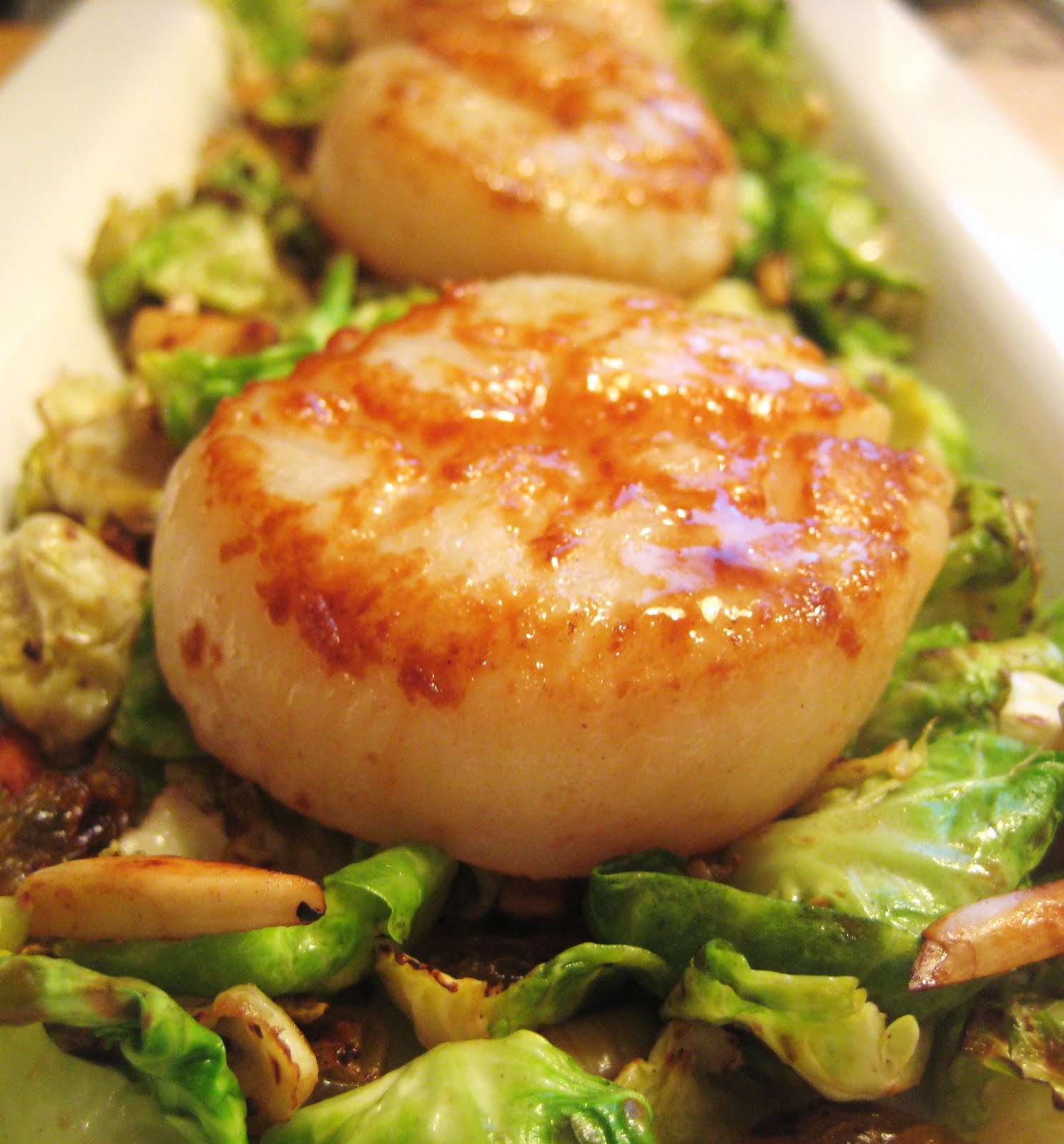 My Fare Foodie.: Seared Scallops & Deconstructed Brussels Sprouts