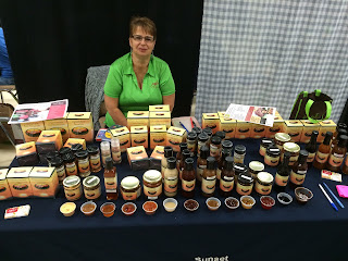 r-anne-dom: Shop Local: Sunset Gourmet