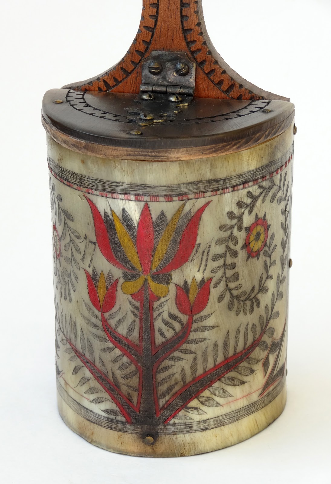 Contemporary Makers: Horn Container by "Wild Willy" Frankfort