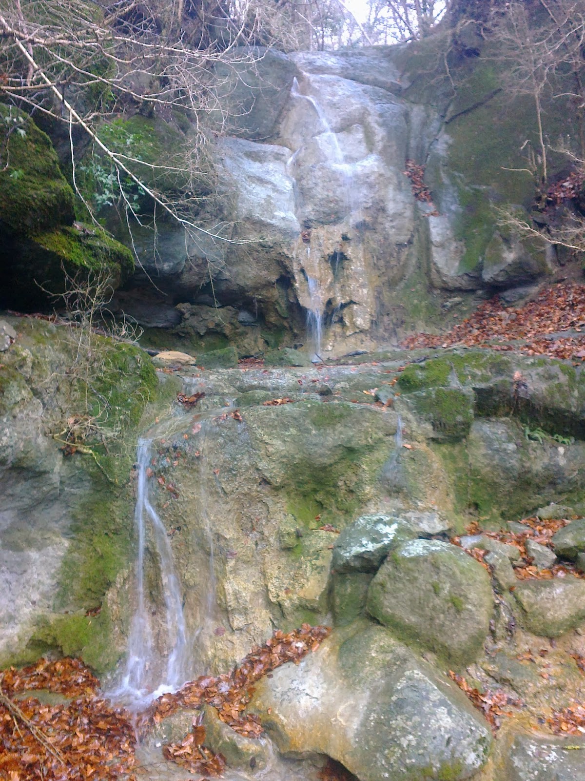 ultraparis : Cursa i bany pel voltant del Salt de les Faves